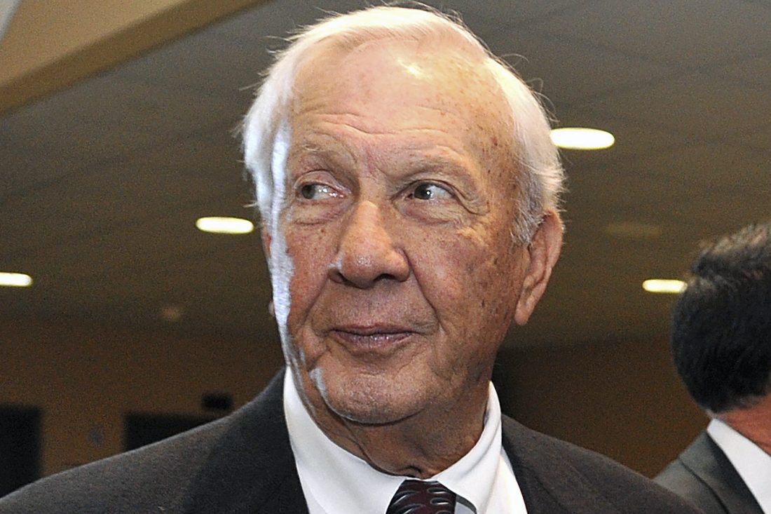 Former Auburn Coach Pat Dye Dies at 80 | News, Sports, Jobs - The ...